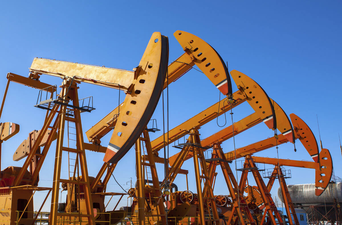 North Dakota: How the Oil Fields are Stimulating the Economy in ...